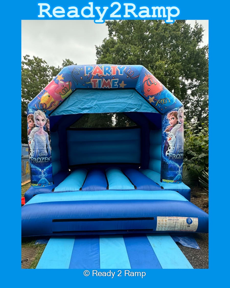 Frozen Themed (Blue) Bouncy Castle Size: 13ft Wide x 18ft Long x 9.5ft ...